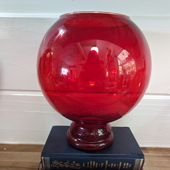 Accents | Vintage Uv Reactive Red Round Vase | Poshmark